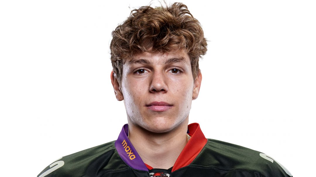 Piráti Chomutov » Profil hráče » Vojtěch Bečvář